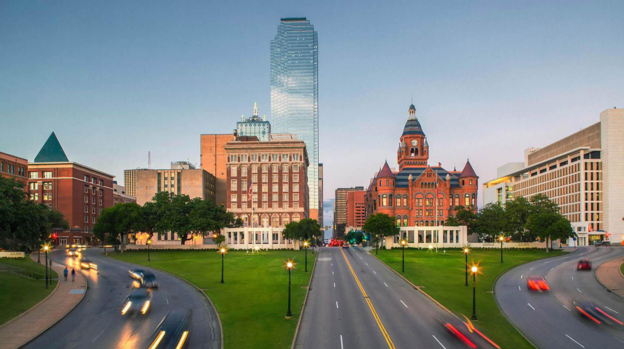 Things To Do – Dallas West End